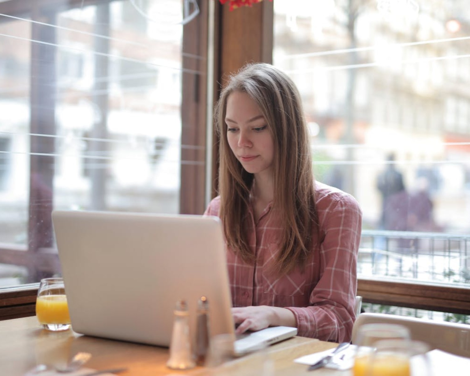 CV porady — Wszystko, co musisz wiedzieć, żeby napisać CV